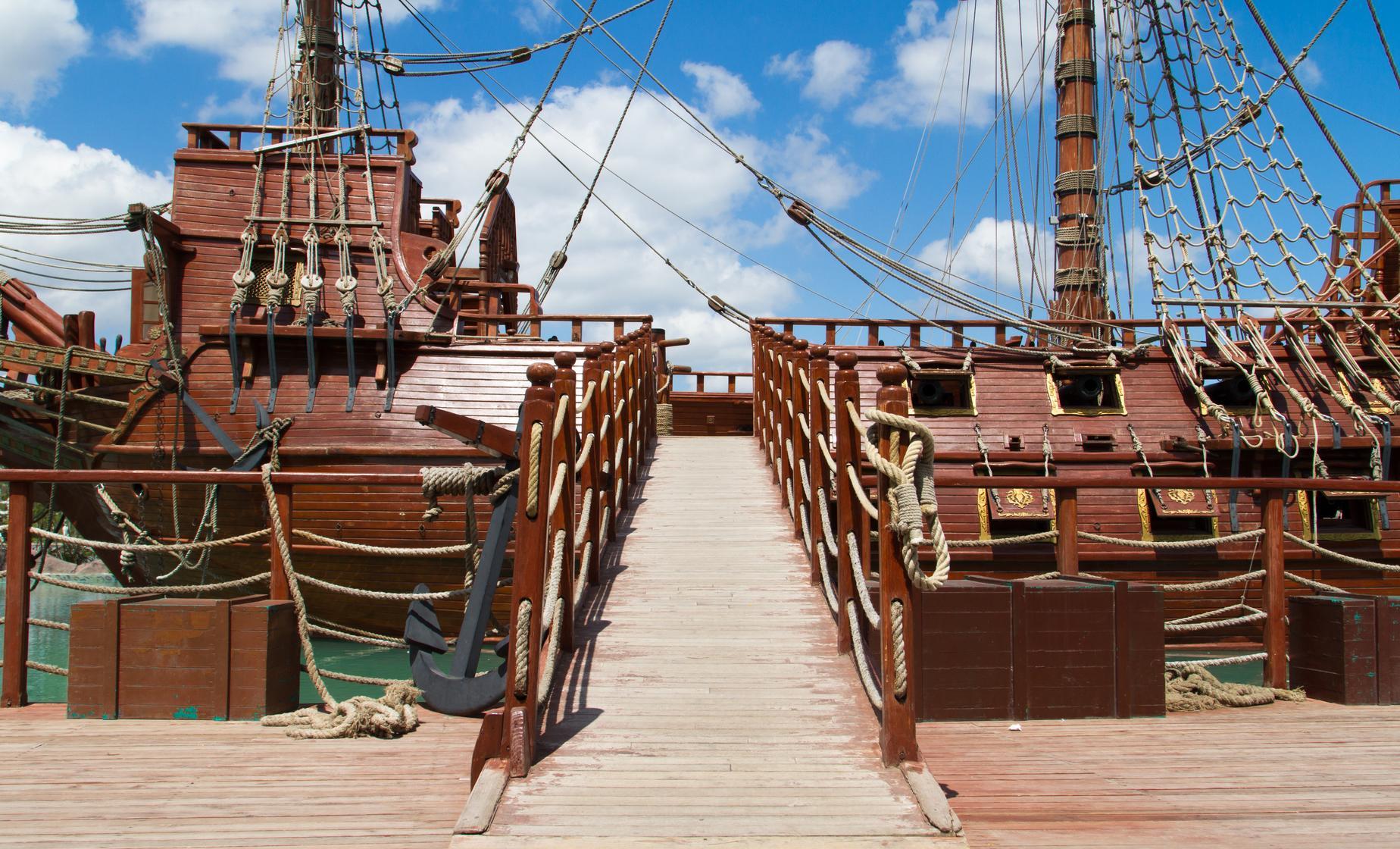 Private Pirate Ship and Snorkel with Lunch (Gothic Cruise 2021)